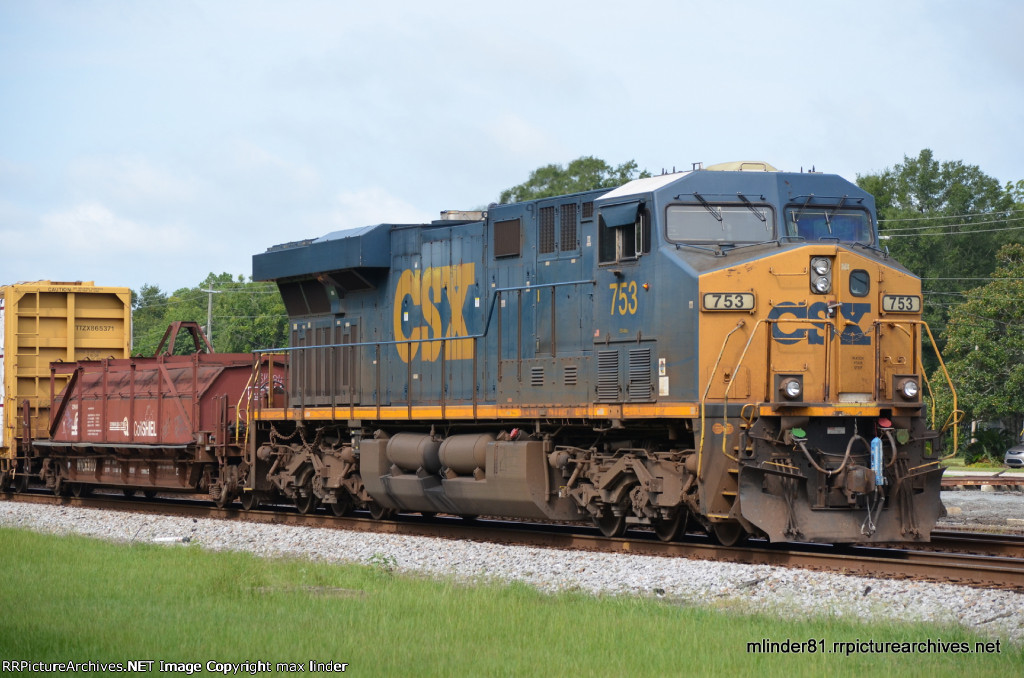 CSX 753